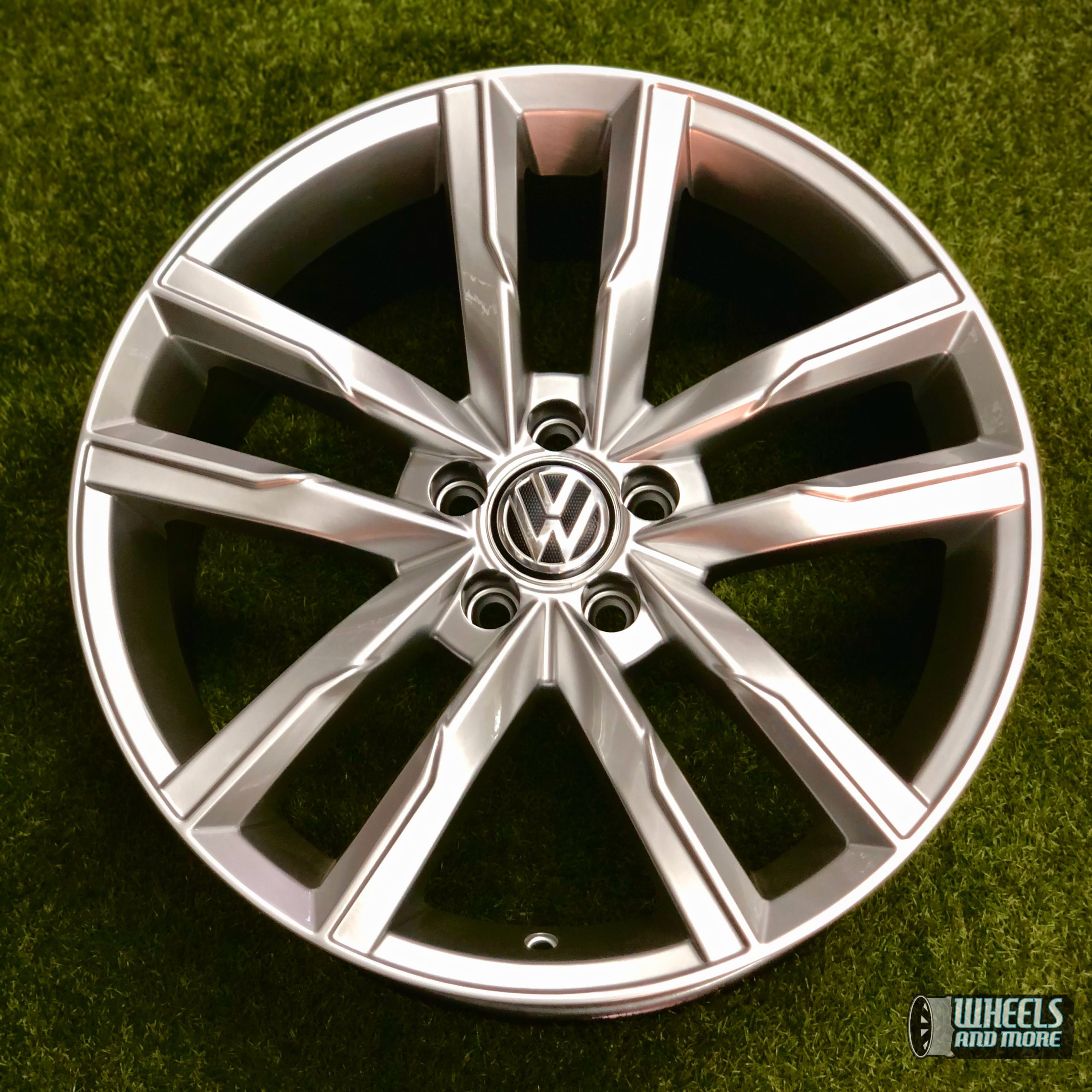17 VW POLO TSI HS 5/100 7.5J ET35 57.1 | Wheels & More